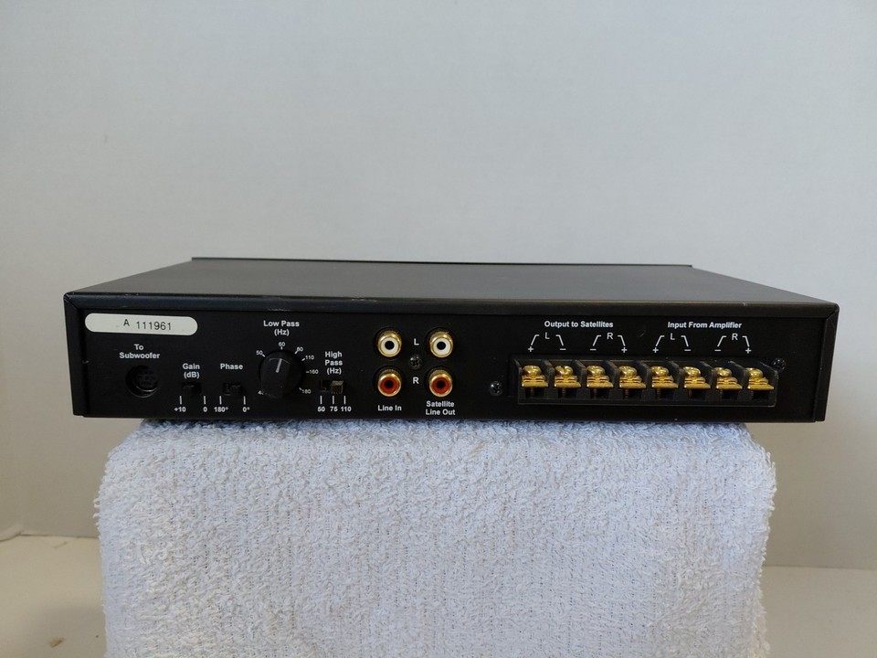 NHT SubOne Subwoofer Controller Amp 250W RMS 6 Ohm Black Metal Home ...