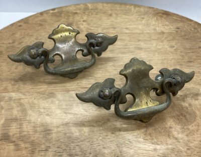 Drawer Pulls - 1 2 Centers