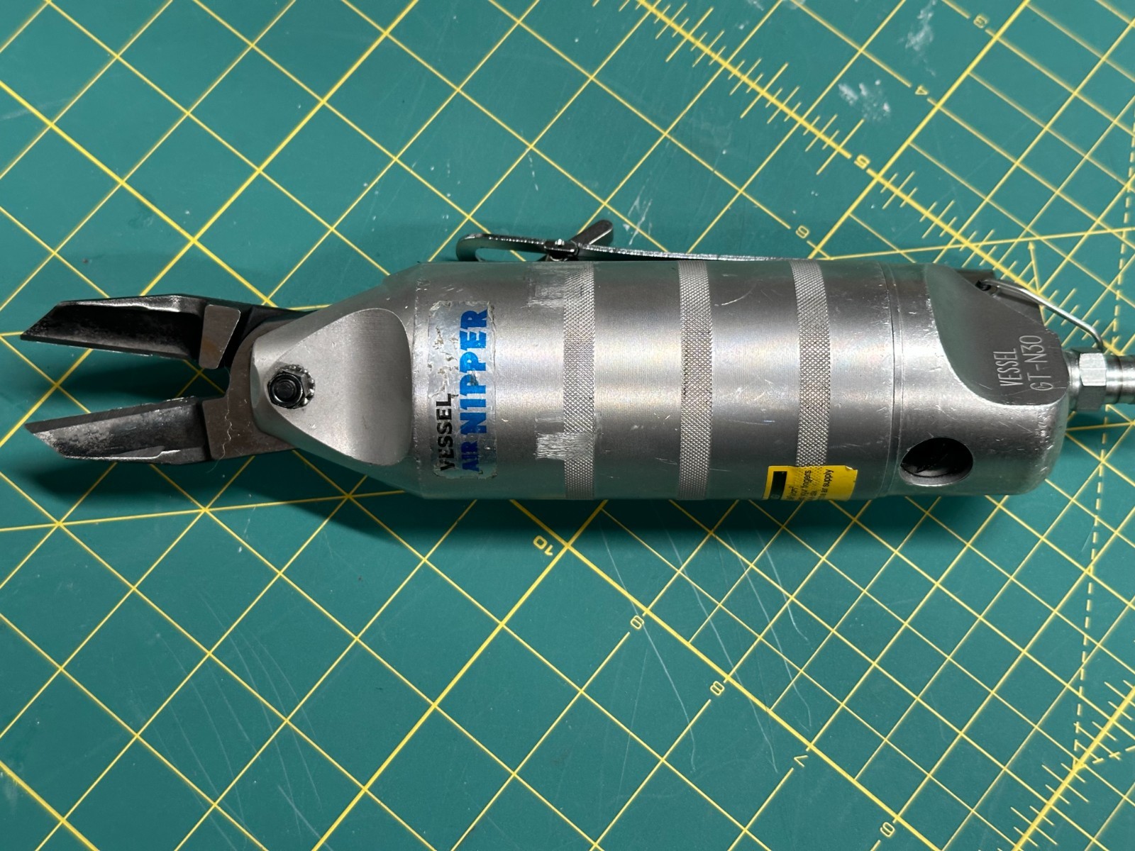 Vessel GT-N30 Hand Held Air Nipper with Safety Switch for sale online ...