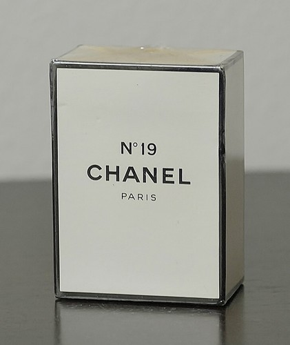 Vtg CHANEL No 19 splash PURE PARFUM 14 ml~.47 oz EXTRAIT T.P.M. OLD ...