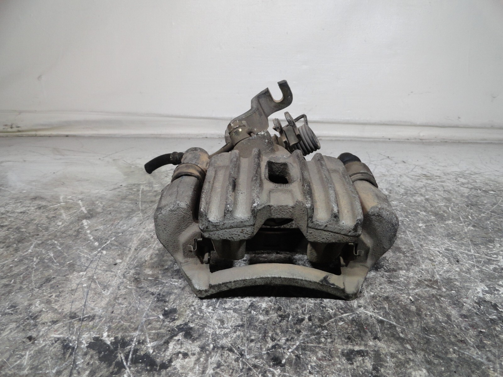 1986-1991 Mazda RX7 FD Series Rear Brake Caliper Pair Casting 1313 | eBay