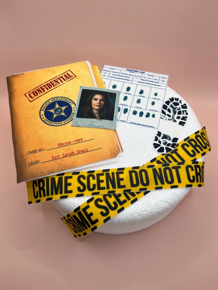 True Crime Junkie Personalised Detective Crime Scene Edible Cake ...
