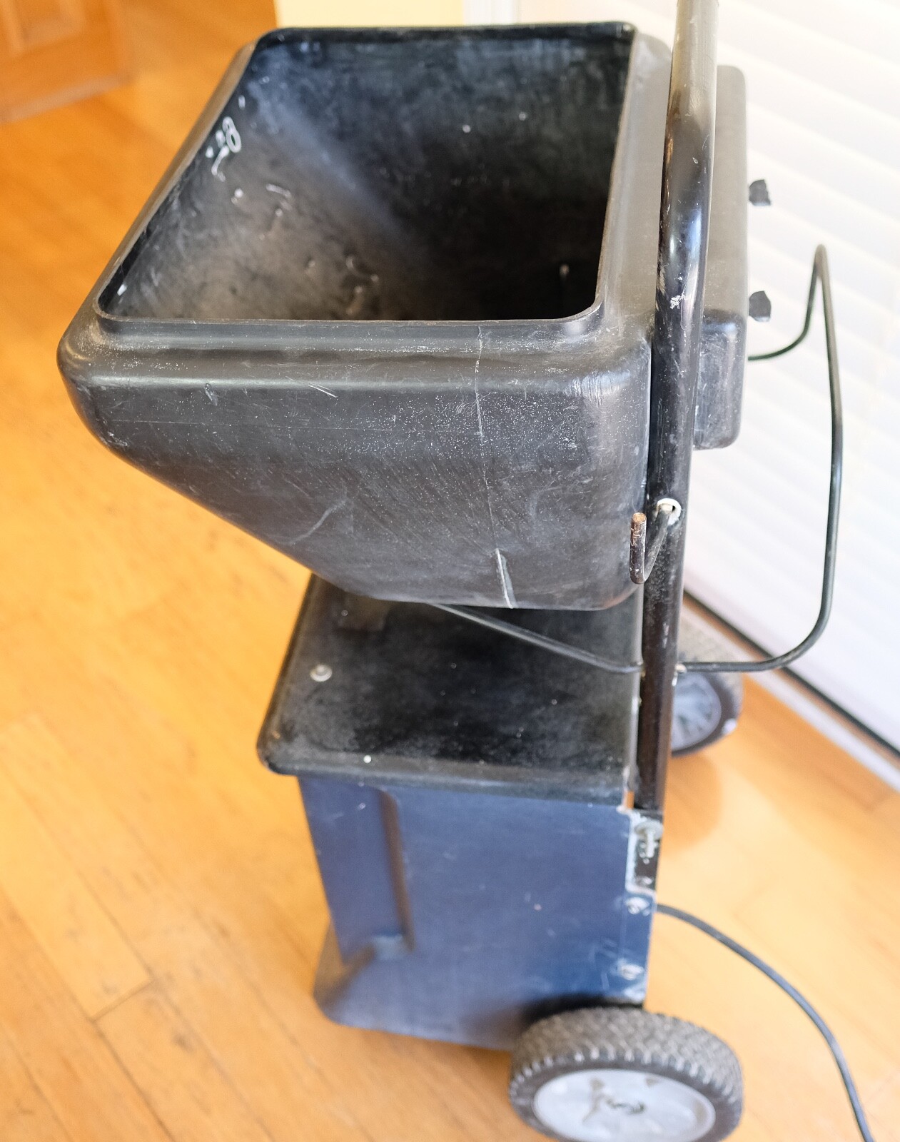 Graco Magnum Texspray Model 246-185 - Interior Texture Sprayer - Used ...