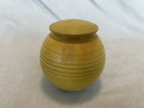 David Shaner Pottery. Signed Lidded Jar. Mat Mustard Yellow. 1970's. 5 ...