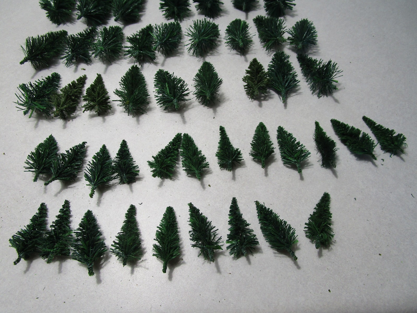 FALLER BUSCH 46 PC LOT SPRUCE FIR PINE TREE TREES 4'' 2.5'' 2'' 1.5 ...