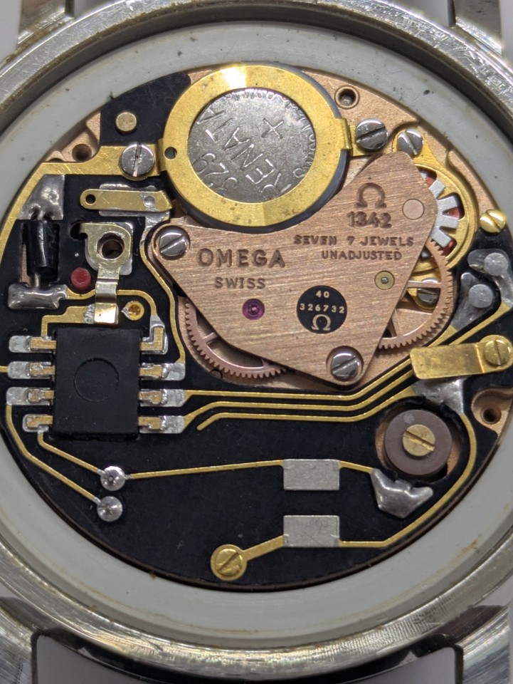 No Tariffs *NEAR MINT* Vintage OMEGA Seamaster Cal.1342 Qz Push Crown ...