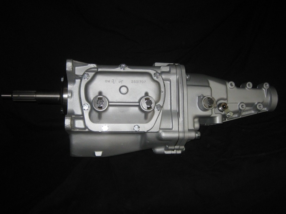 Muncie M-22 Close Ratio Four Speed Manual Transmission | 3846429 ...