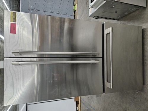 GE Monogram ZWE23PSNSS 36" Stainless Steel French Door Refrigerator ...