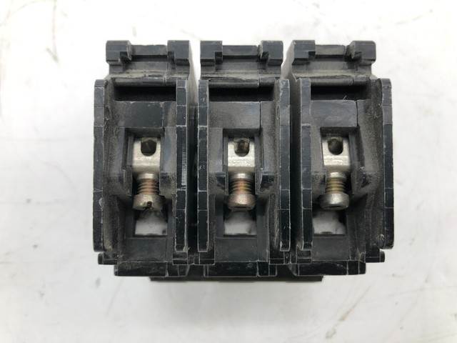 Siemens B320 3 Pole 20 Amp 240v Circuit Breaker - Black for sale online ...