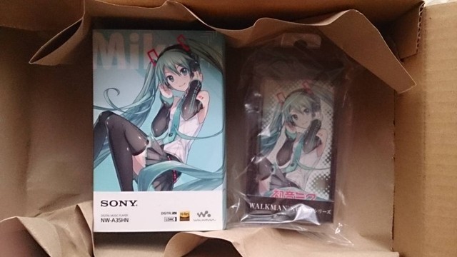 SONY Walkman A Series 10th Anniversary Hatsune Miku Limited NW-A35HN ...