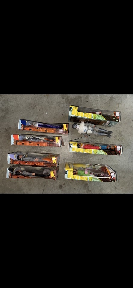 Mego Knights Ivanhoe Black Knight King Arthur Sir Galahad Lancelot 1974 ...