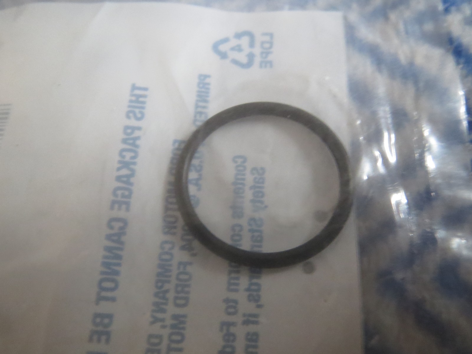 NOS FORD HARDWARE ONE O-RING PART NUMBER 3C3Z-9N693-CA NEW | eBay