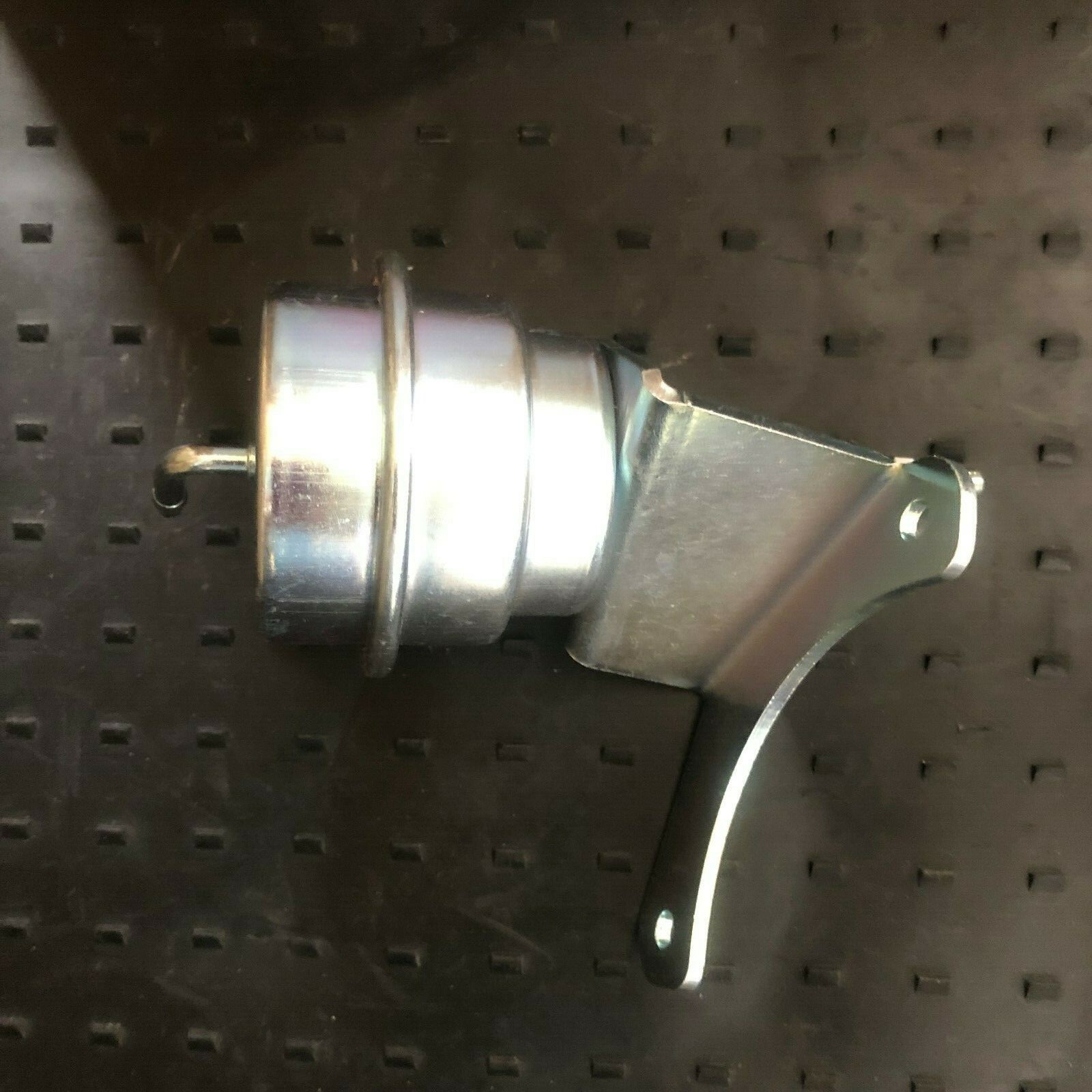 Unterdruckdose Turbolader für Ford Volvo 2,5 53049700033 6G9N6K682AA ...