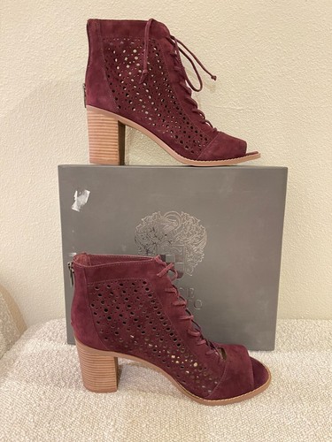 VINCE CAMUTO TREVAN OPEN TOE LACE UP SHOE, 9M, color plum. | eBay