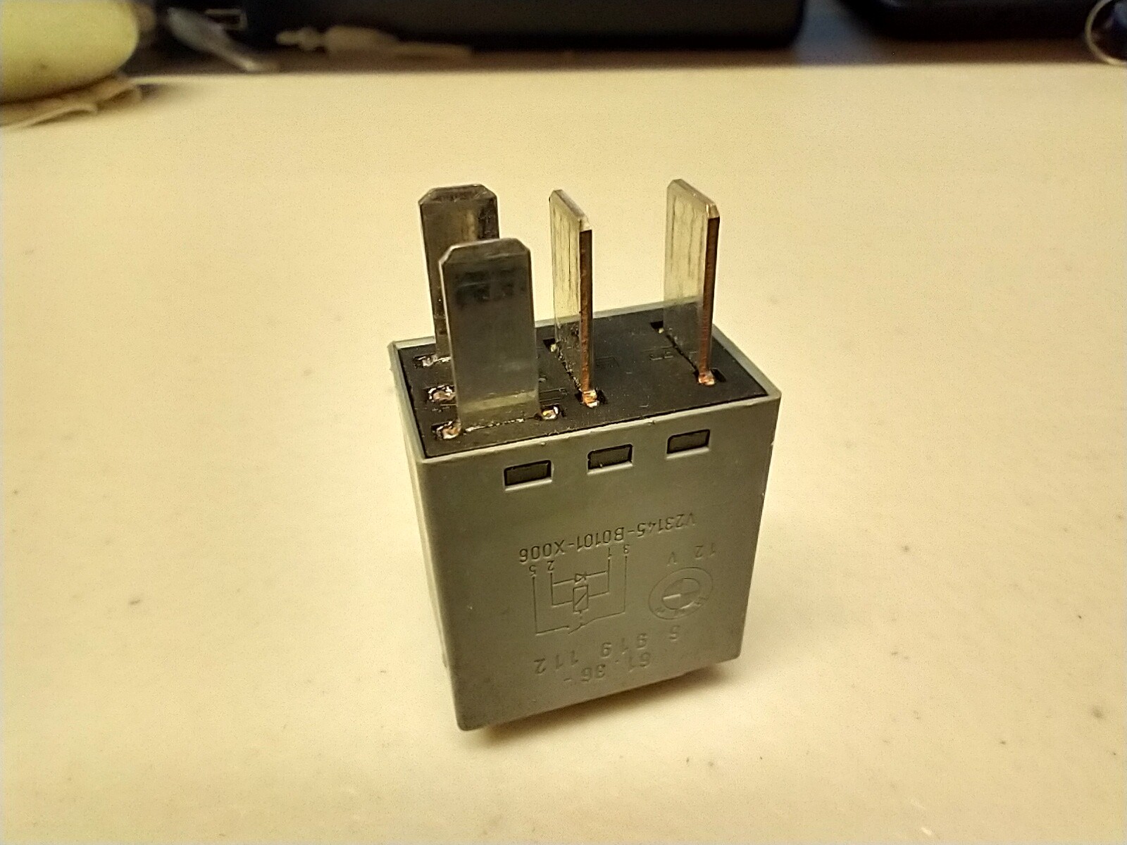 854-BMW (04-15) 4-Pin Silent Grey Wipers/ Heated Rear Window Relay ...