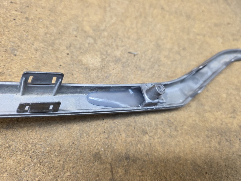 2022 2024 2024 HYUNDAI TUCSON REAR BUMPER LOWER STRIP Molding OEM 86699 ...