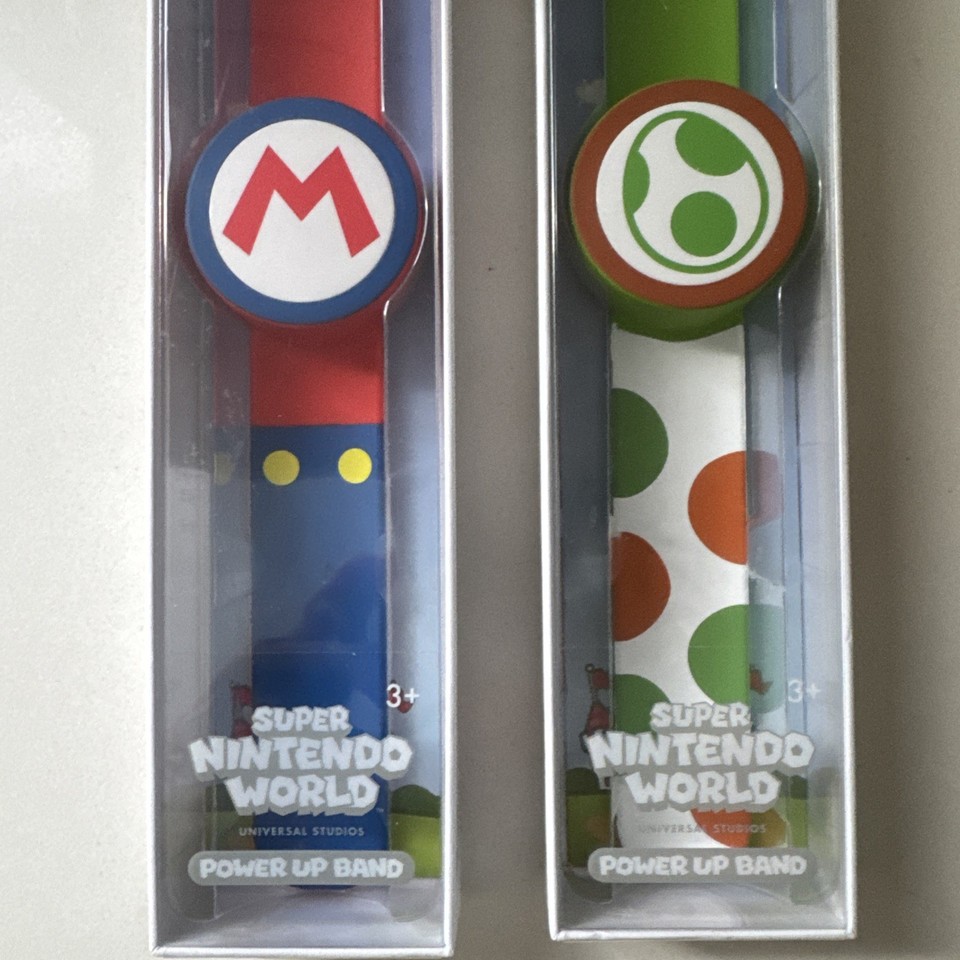 Super Nintendo World Universal Studios Power Up Band + Original Box ...