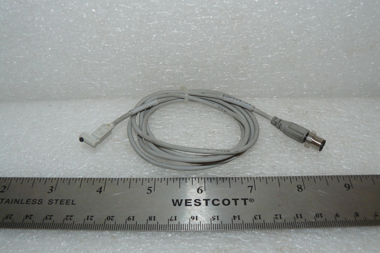 SMC D-F8P-786 REED AUTO SWITCH WITH 3 PIN CONNECTOR | eBay