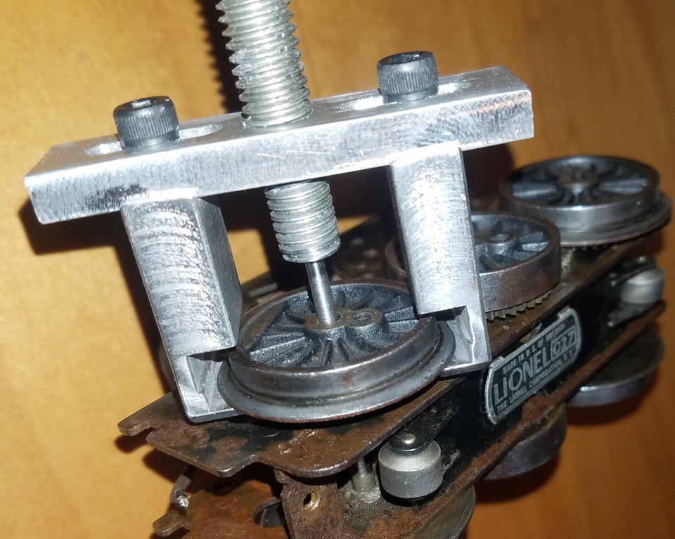 PE Design - O gauge Wheel Puller w/ Standard & Special Duty Jaws Comb ...