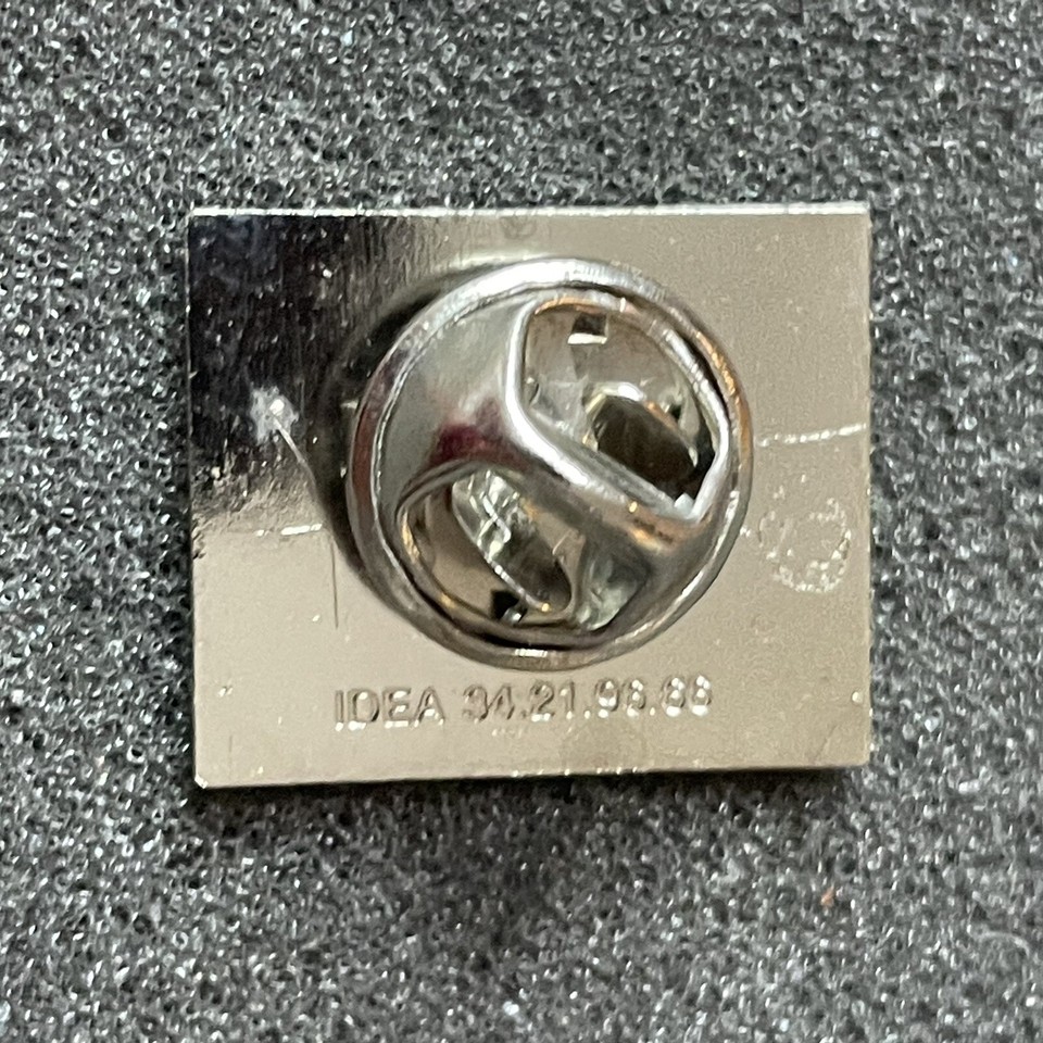 SHOP PHOTO VIDEO Des Images A Vivre Pinback Pin Advertising (French ...