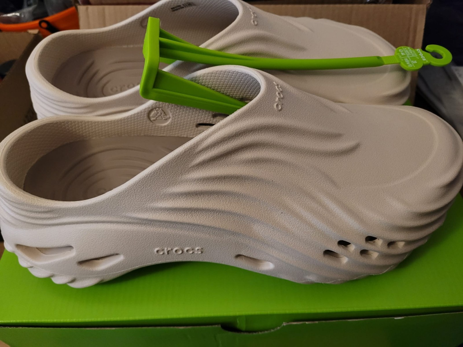 size 11M/13WCrocs Echo Wave Almond Tint 210521-0LL new without box | eBay