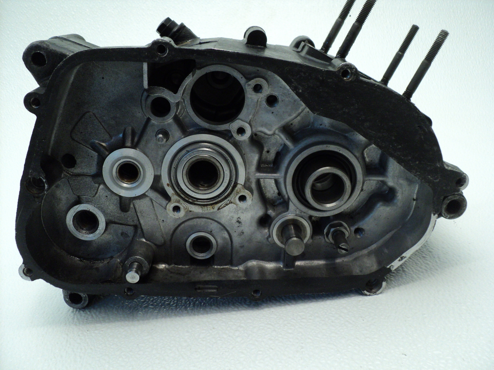 Yamaha YZ80E YZ 80E #D119 Motor Engine Center Case Crankcase | eBay