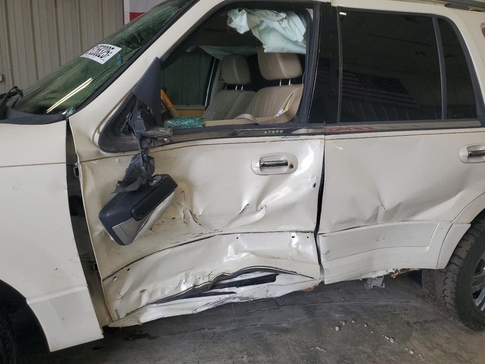 Passenger Front Door Electric Side Cladding Fits 07-15 NAVIGATOR ...