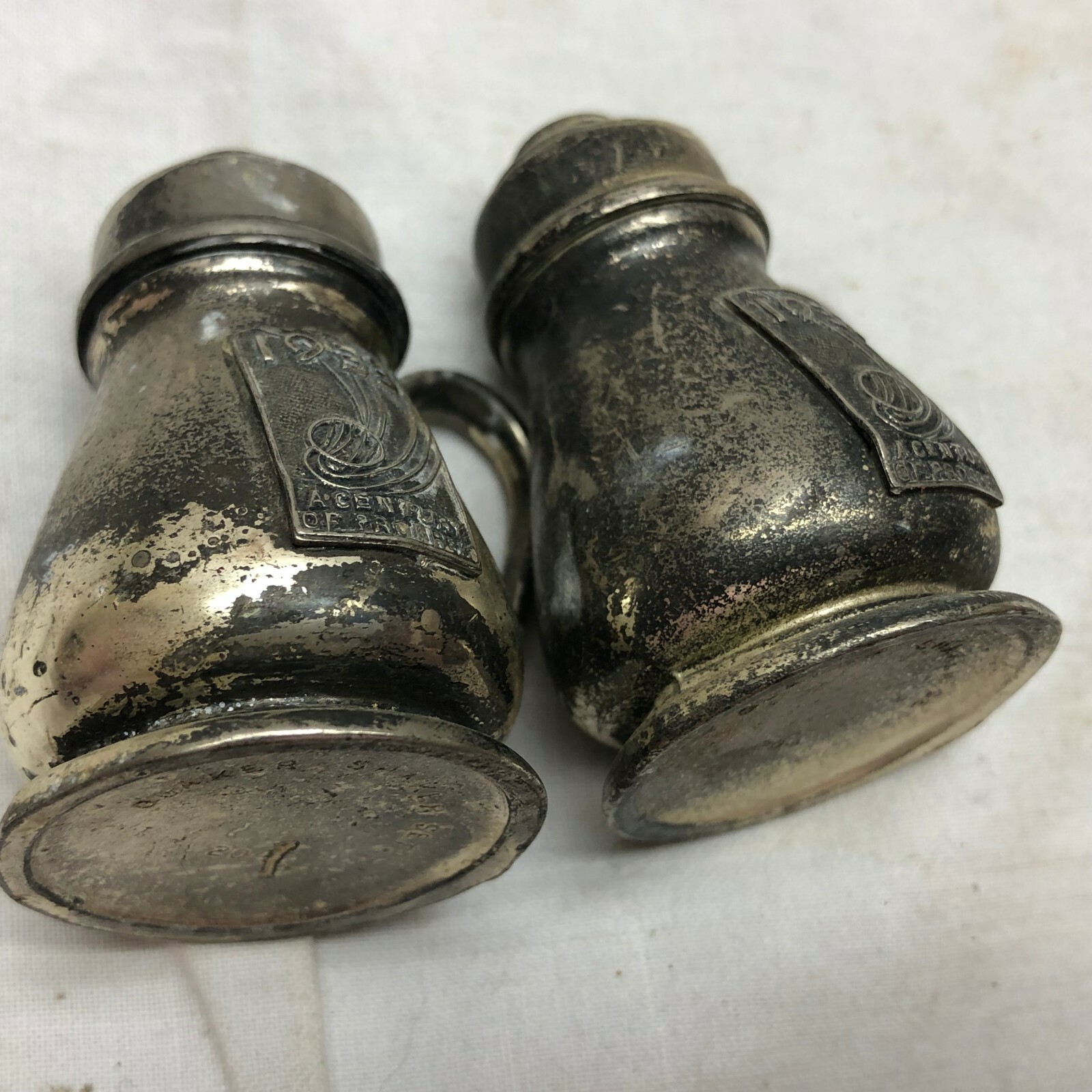 Vintage 1933 Century of Progress Salt and Pepper Shakers Quaker Shaker ...