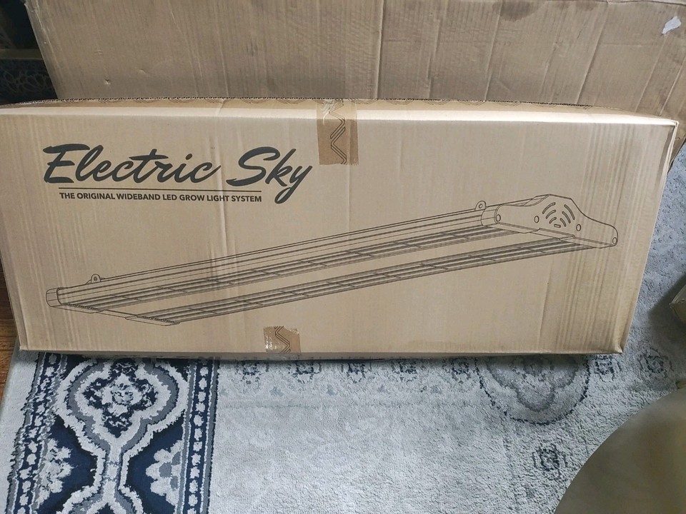 Electric Sky es300 Grow Light With Dimming Switch 110v And 220v Plugs ...