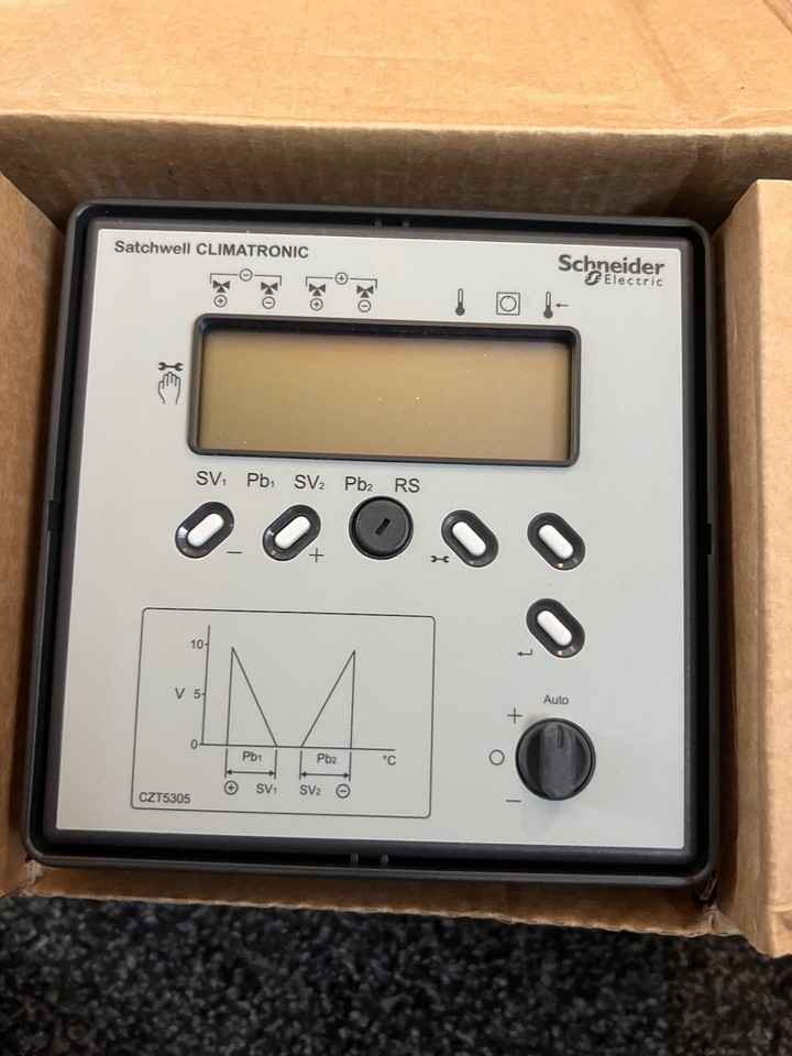 Schneider Electric Satchwell CLIMATRONIC CSC5252 Controller | eBay UK