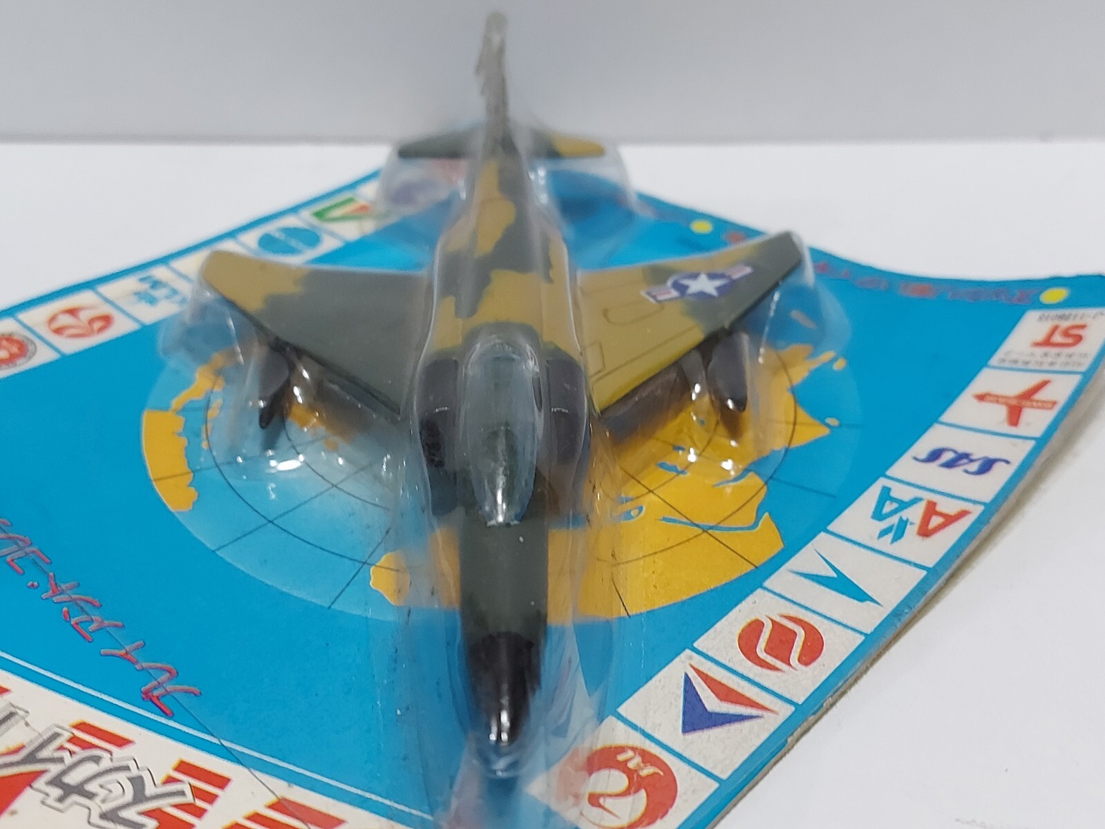 Vintage Sky Tomica Tomy Lintoy No. 14 USA Phantom F-4E Diecast Airplane ...