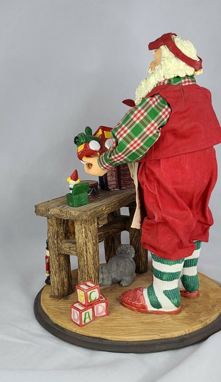 Traditions Fabric Mache Santa Centerpiece Resin Santa Clause Figurine ...
