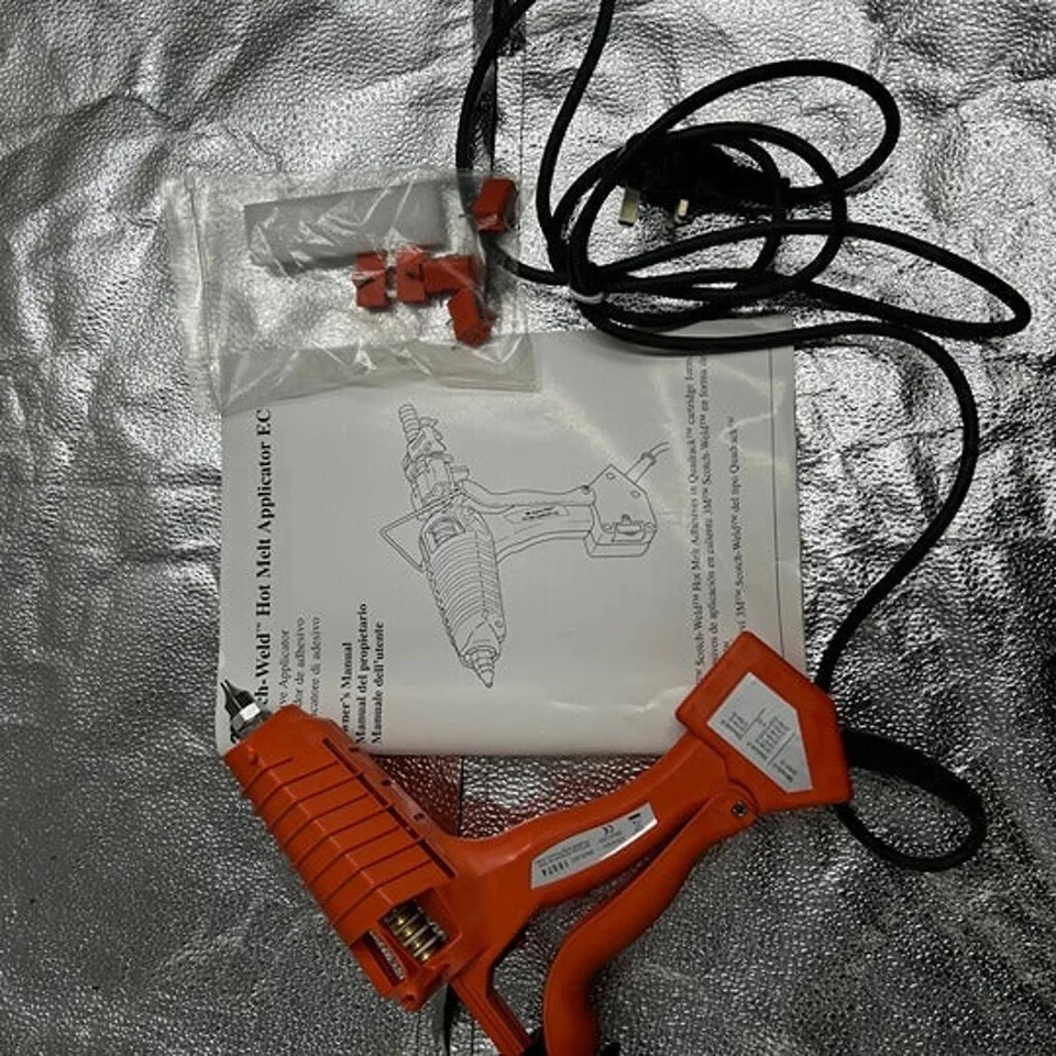 3M Scotch Weld Polygun Hot Melt Applicator EC New in Box (UK Power plug ...