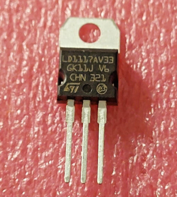 1pcs LD1117AV33 Drop fixed and adjustable positive voltage regulators ...
