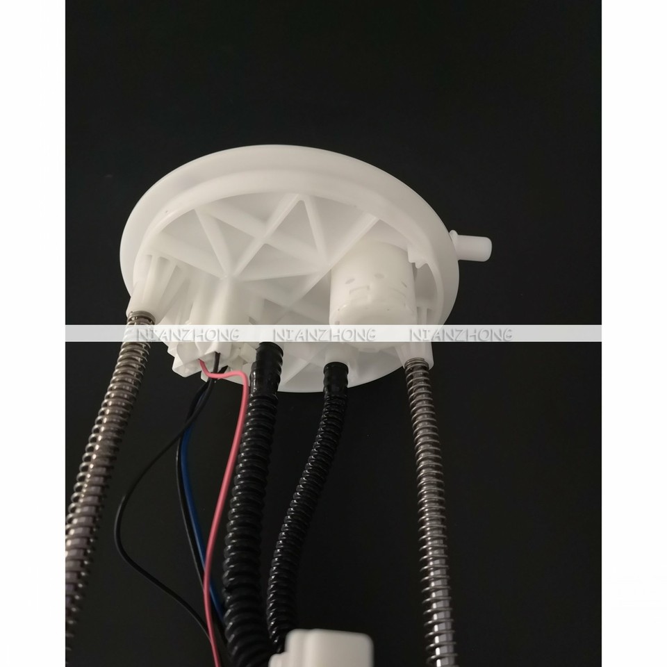 Fuel Pump Assembly 77020-26031 77020-26070 For Hiace 2.0-2.7L 04-14 ...