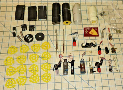 LOT PHONOGRAPH RECORD PLAYER TURNTABLE PARTS CARTRIDGE STYLI SPINDLE 45 ...