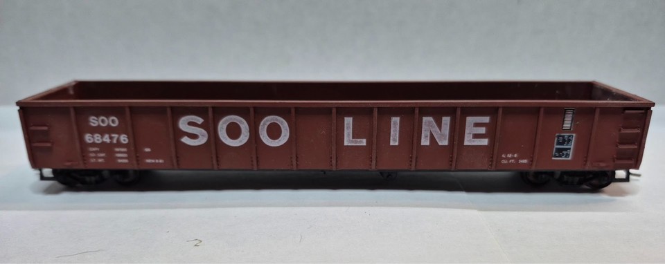 Roundhouse HO Scale Soo Line 50’ Gondola #68476 w/junk load. KD's ...