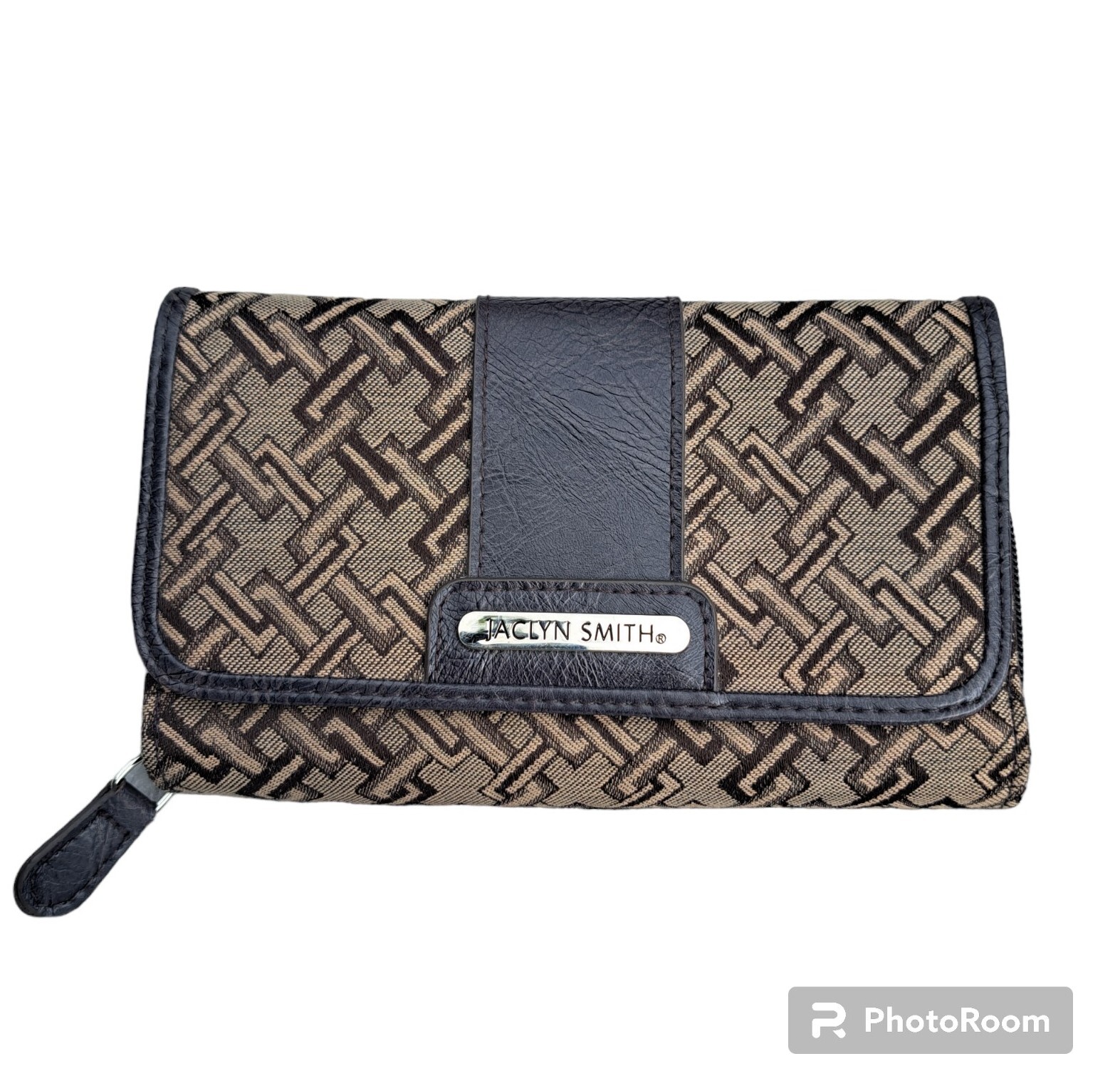Jaclyn Smith Mesh Chain Pattern Clutch Wallet Snap Closure Checkbook ...