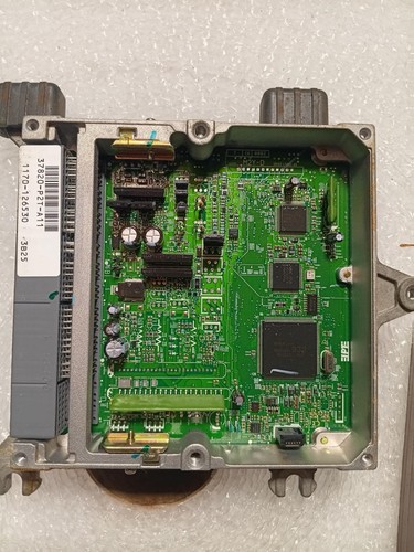 1999 2000 Honda Civic Si EM1 B16A2 DOHC VTEC Computer box ECU 37820 P2T ...