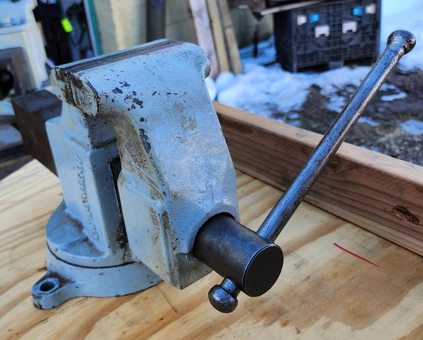 Vintage Columbian 604 1/2 Bench Vise 4 1/2" Jaws w/Swivel Base | eBay