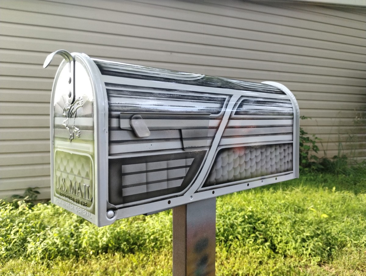 Air Brushed Mailboxes Custom Painted Mailbox For A Local Hot Rod