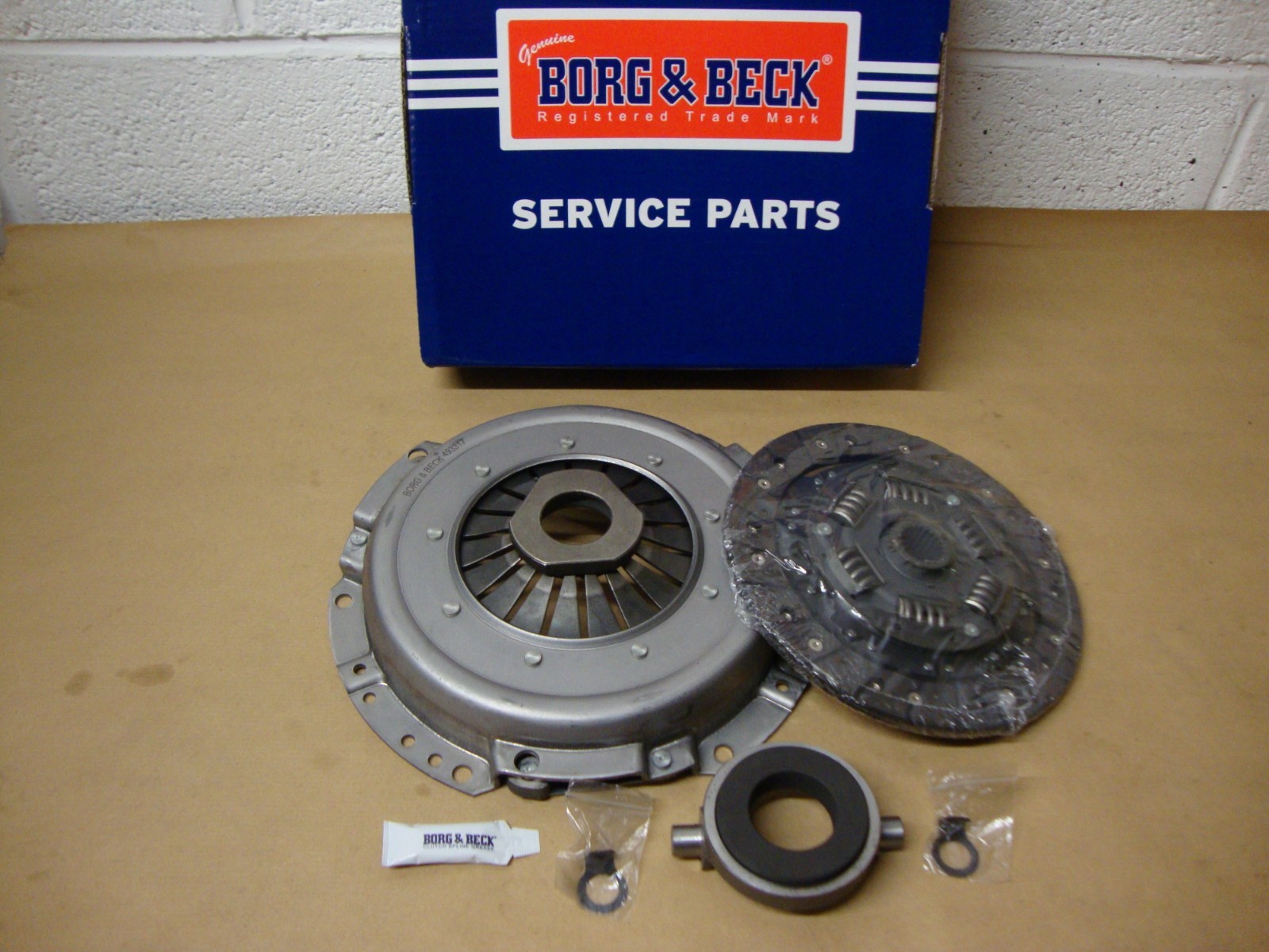 MGB & MGB GT 1.8 Engine HK9694 Genuine Borg & Beck Clutch Kit | eBay