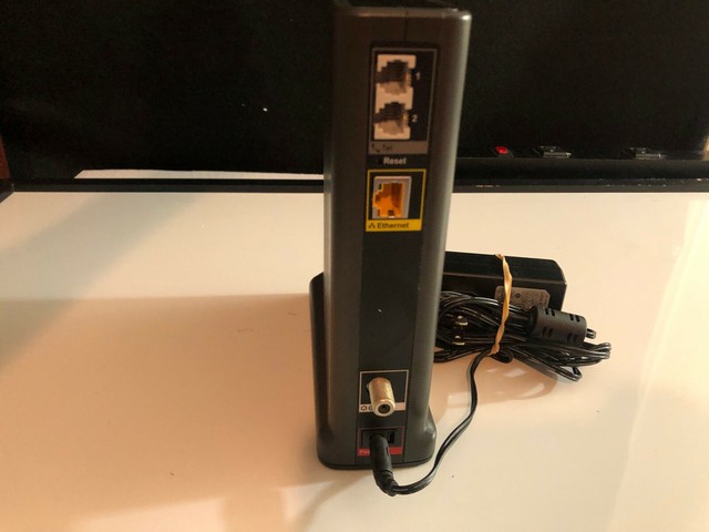 ARRIS TM3402 32x8/2x2 DOCSIS 3.1 Telephony Cable Modem for sale online ...