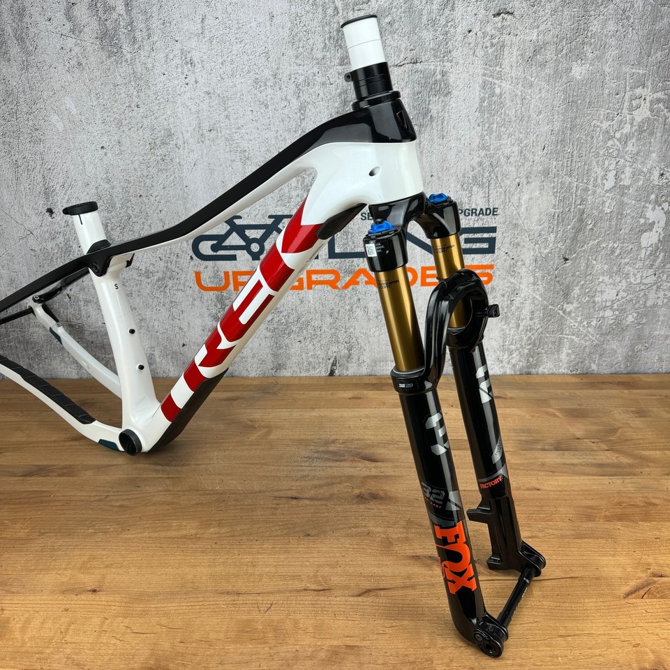 Low Mile! 2024 Trek Procaliber Gen 2 Small Carbon MTB Frameset 29" Fox ...