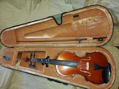 Toyama 15-inch full-size 4-string viola, very good condition, with case ...