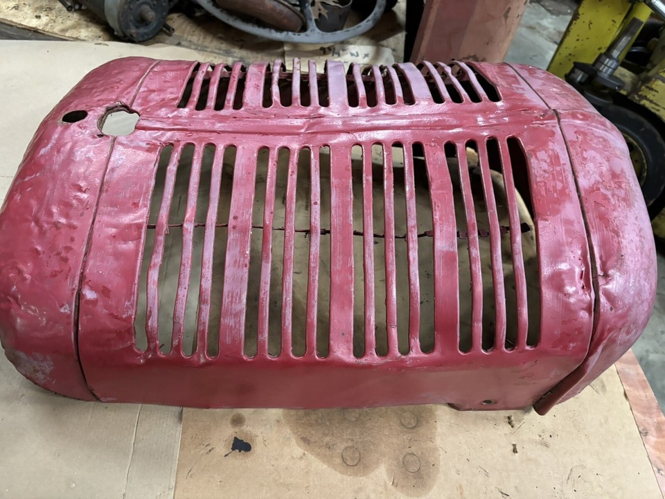 VINTAGE IH FARMALL INT SUPER C TRACTOR -GRILLE HOUSING ASSEMBLY-1953 | eBay