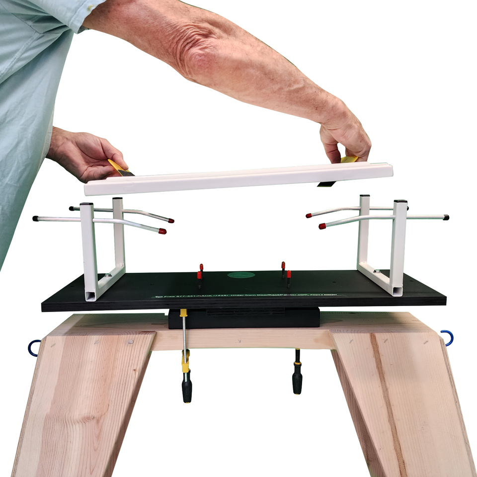 Rotating Spray & 18 Door Dry Rack (Spray & Store 18 Cabinet Doors Both ...