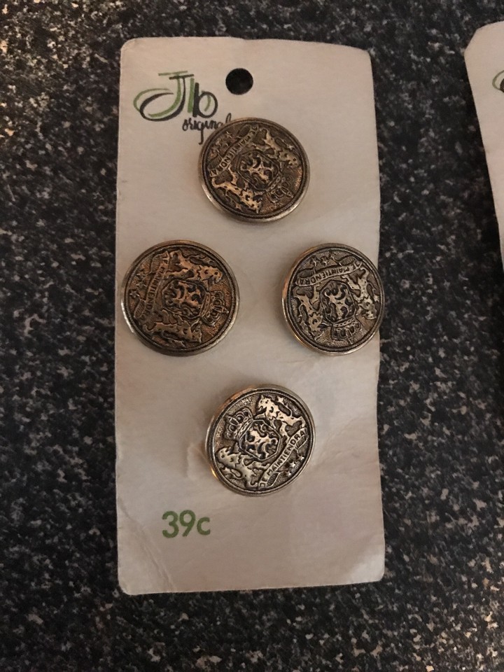 Estate Netherlands coat of arms Dutch Royal Buttons Je Maintiendrai Two ...