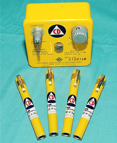 VICTOREEN CDV-750 CHARGER AND 4 PENS GOOD CONDITION | eBay