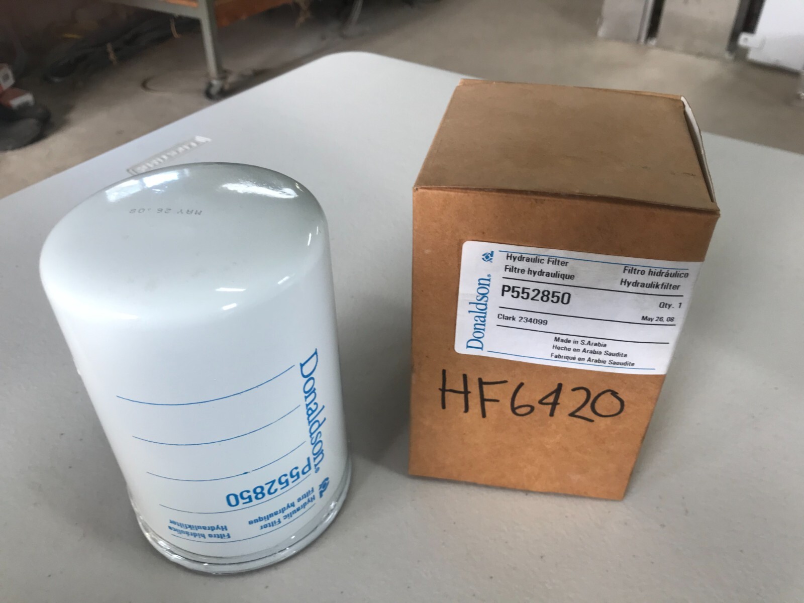 DONALDSON P552850 ( P574731 ) OIL FILTER. BRAND NEW OLD STOCK. REDUCED ...